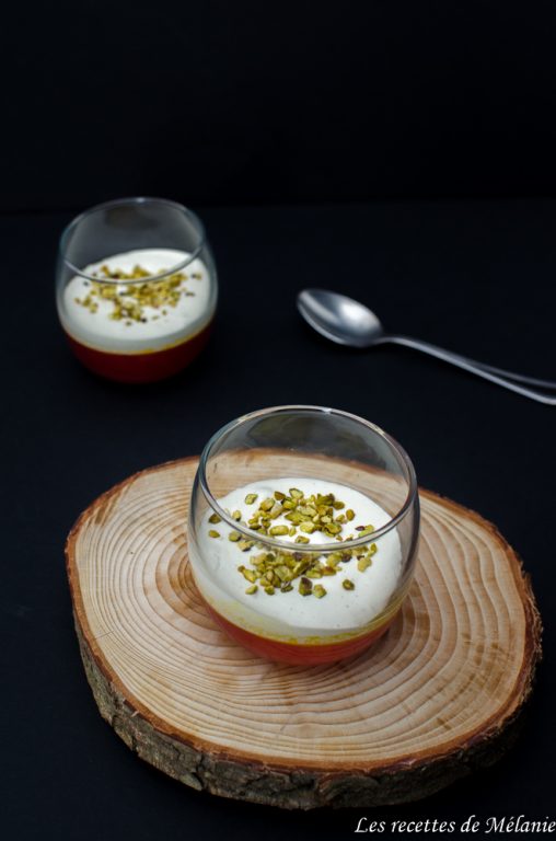 Verrines à l'orange sanguine et crème de pistaches - Les recettes de ...