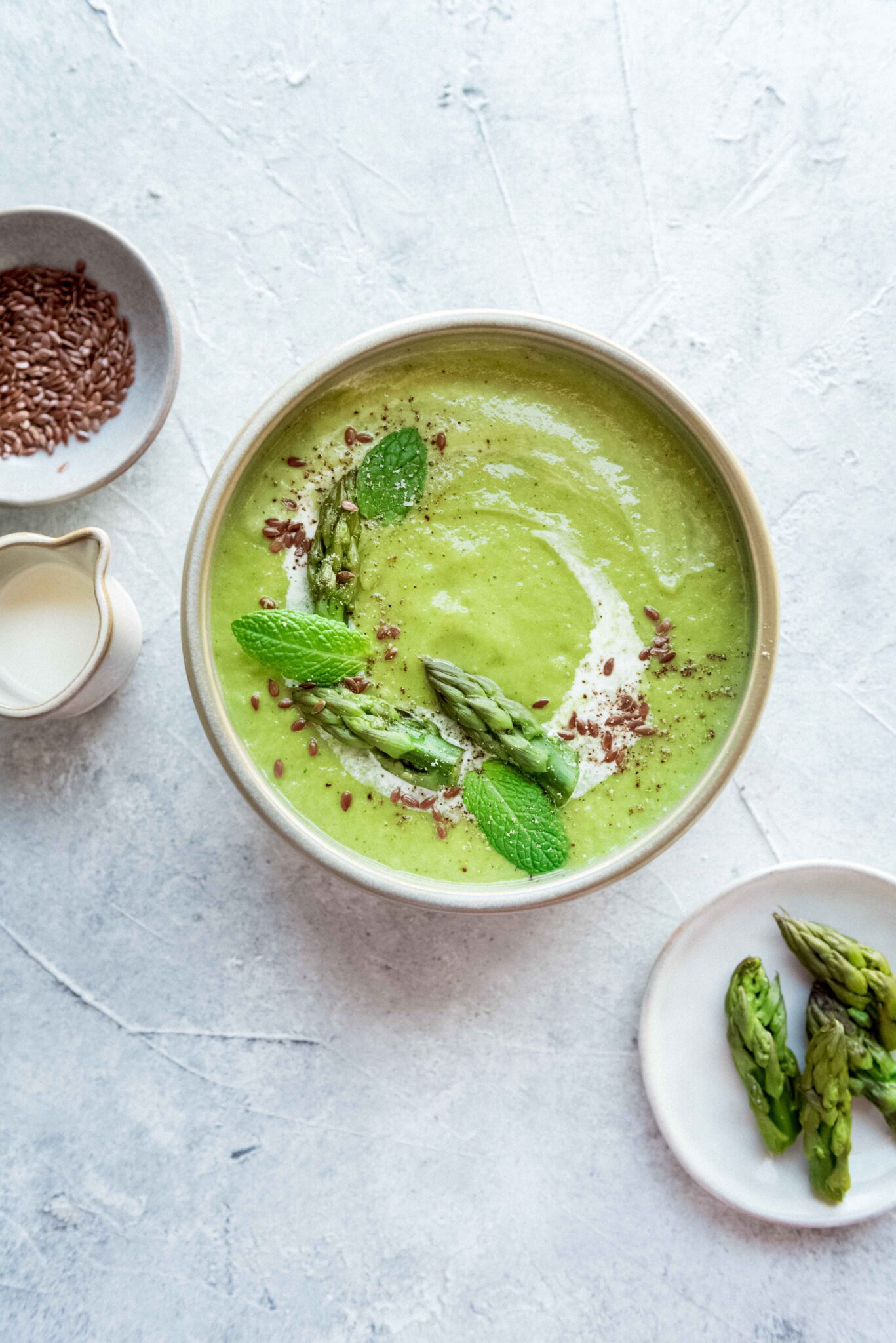 Velouté aux asperges vertes - recette facile et rapide